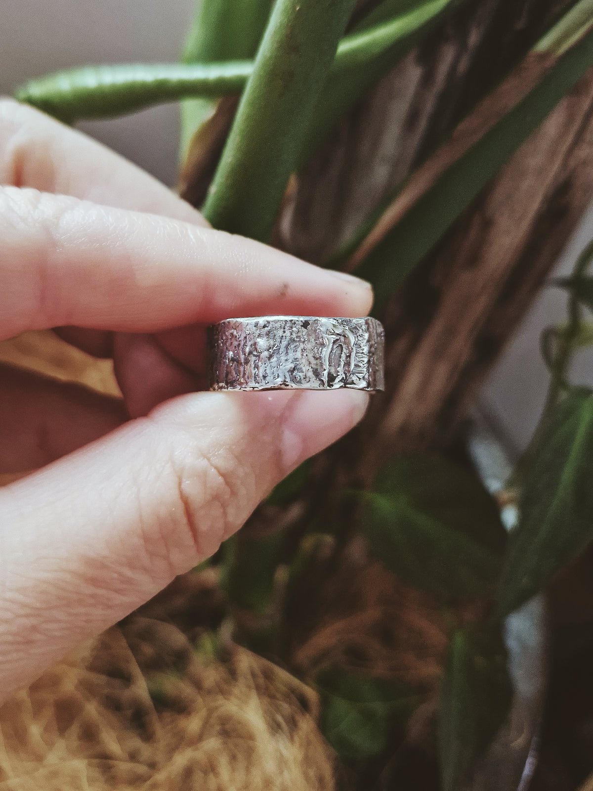 Men's Olive Tree Ring | Botanical Stone