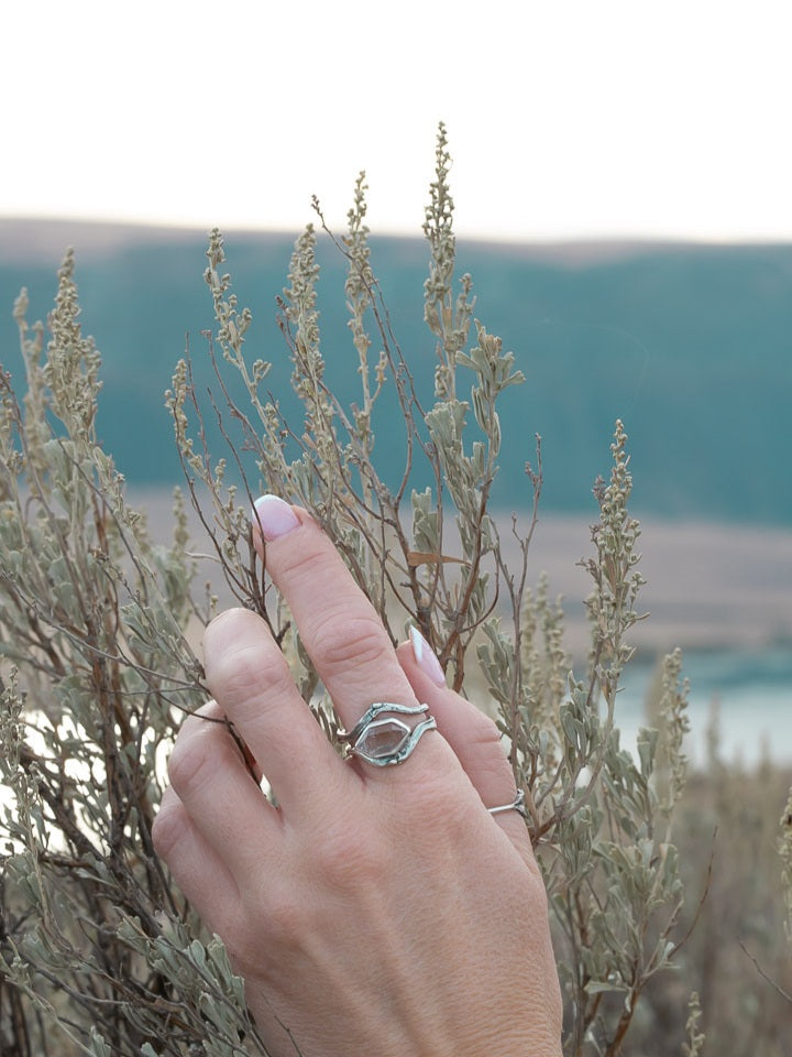 Spirit Element Twig Ring | Botanical Stone